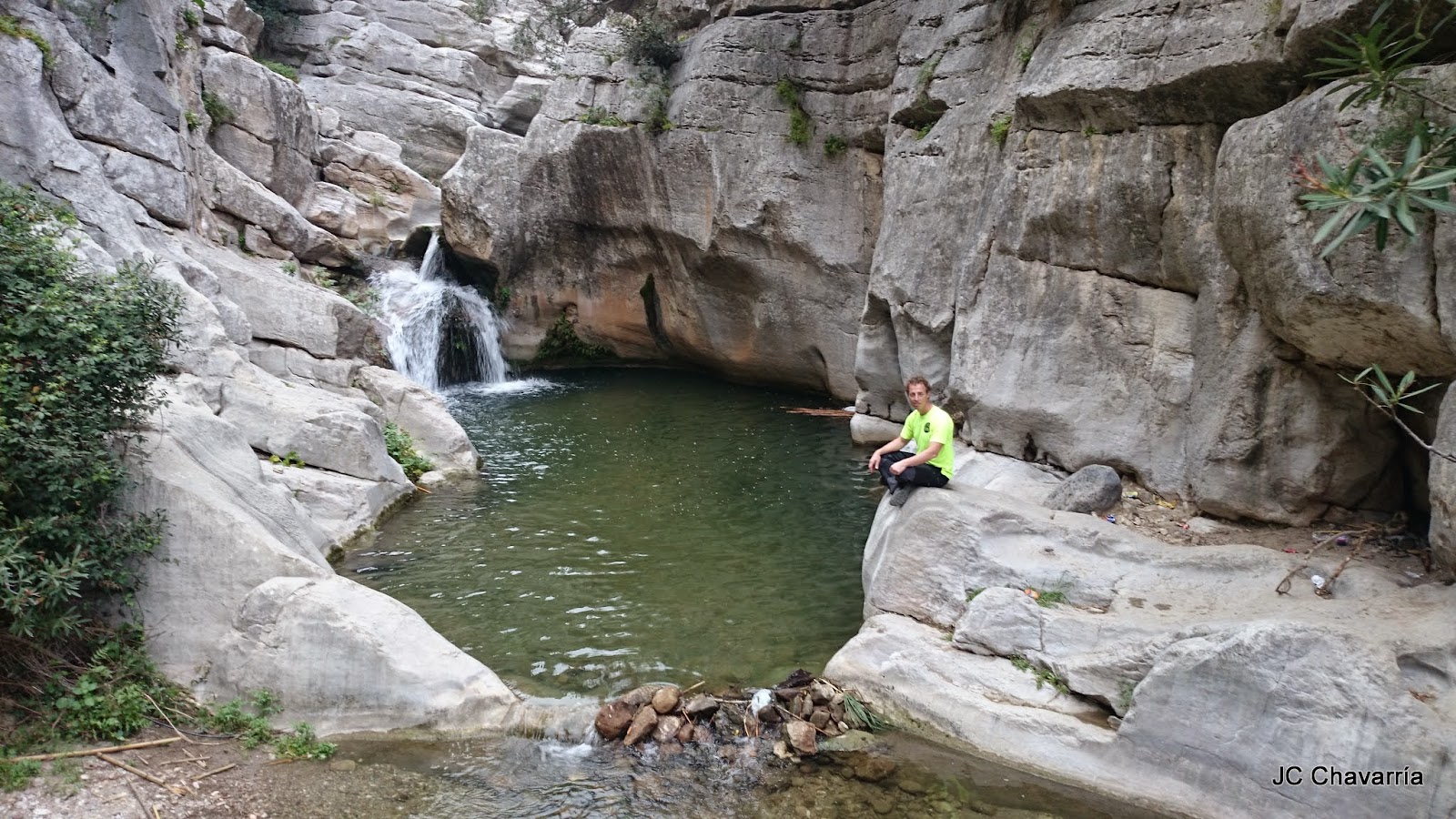 Un recorrido por las charcas naturales más espectaculares en el ...